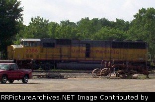 Cropped shot of UP 2386